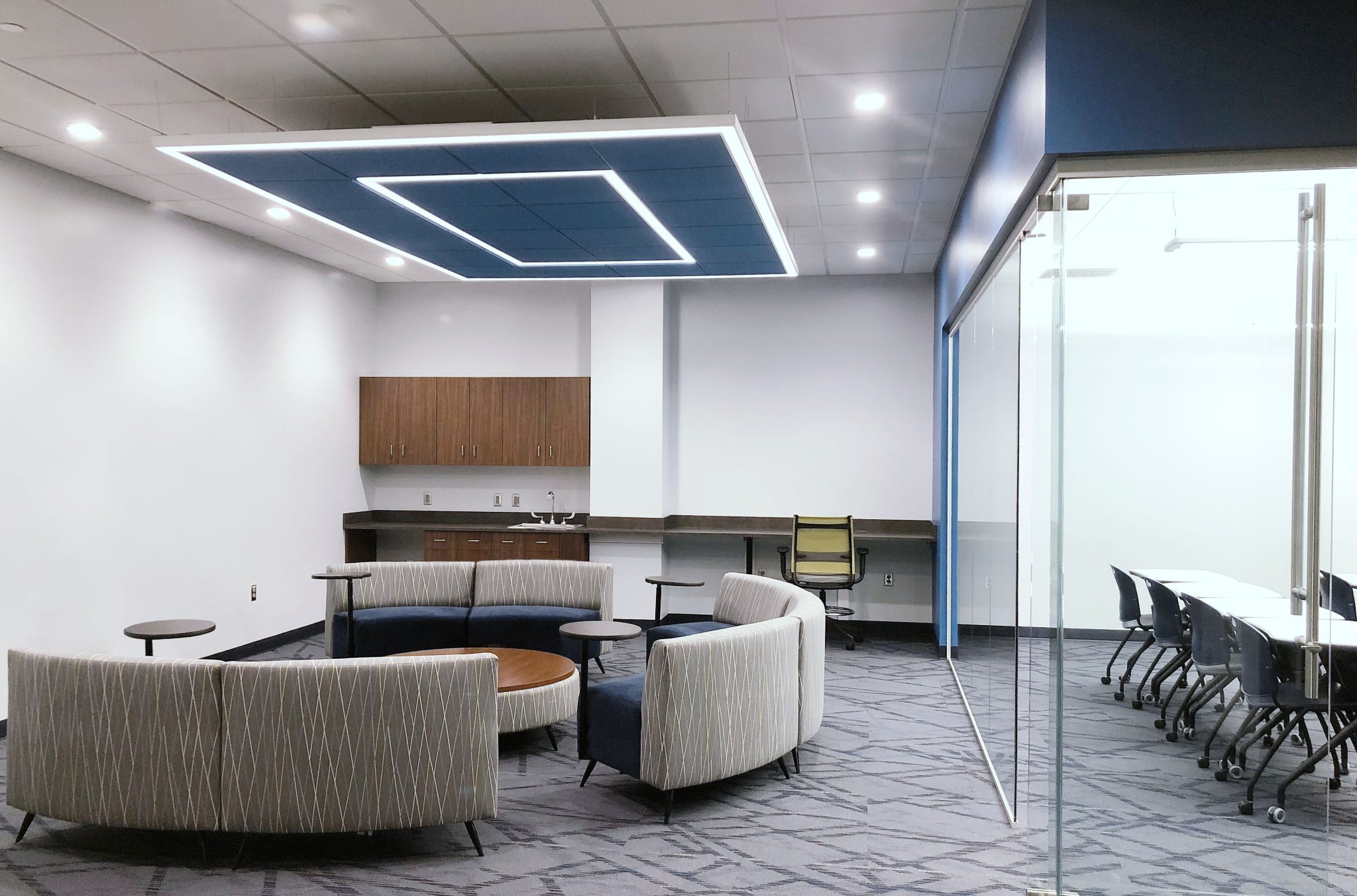 EDGE Symmetric & Asymmetric – ARON Lighting